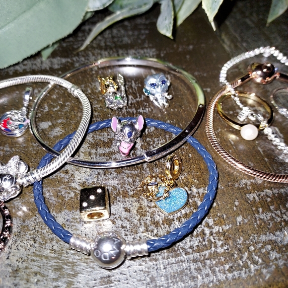Pandora | Jewelry | Pandora Large Bundle | Poshmark